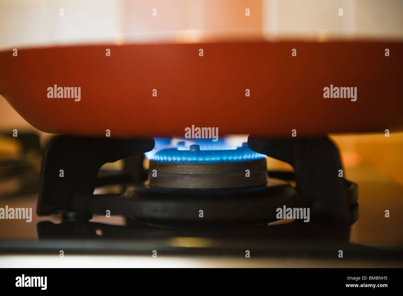 Gas stove on heat pan hi-res stock photography and images - Alamy