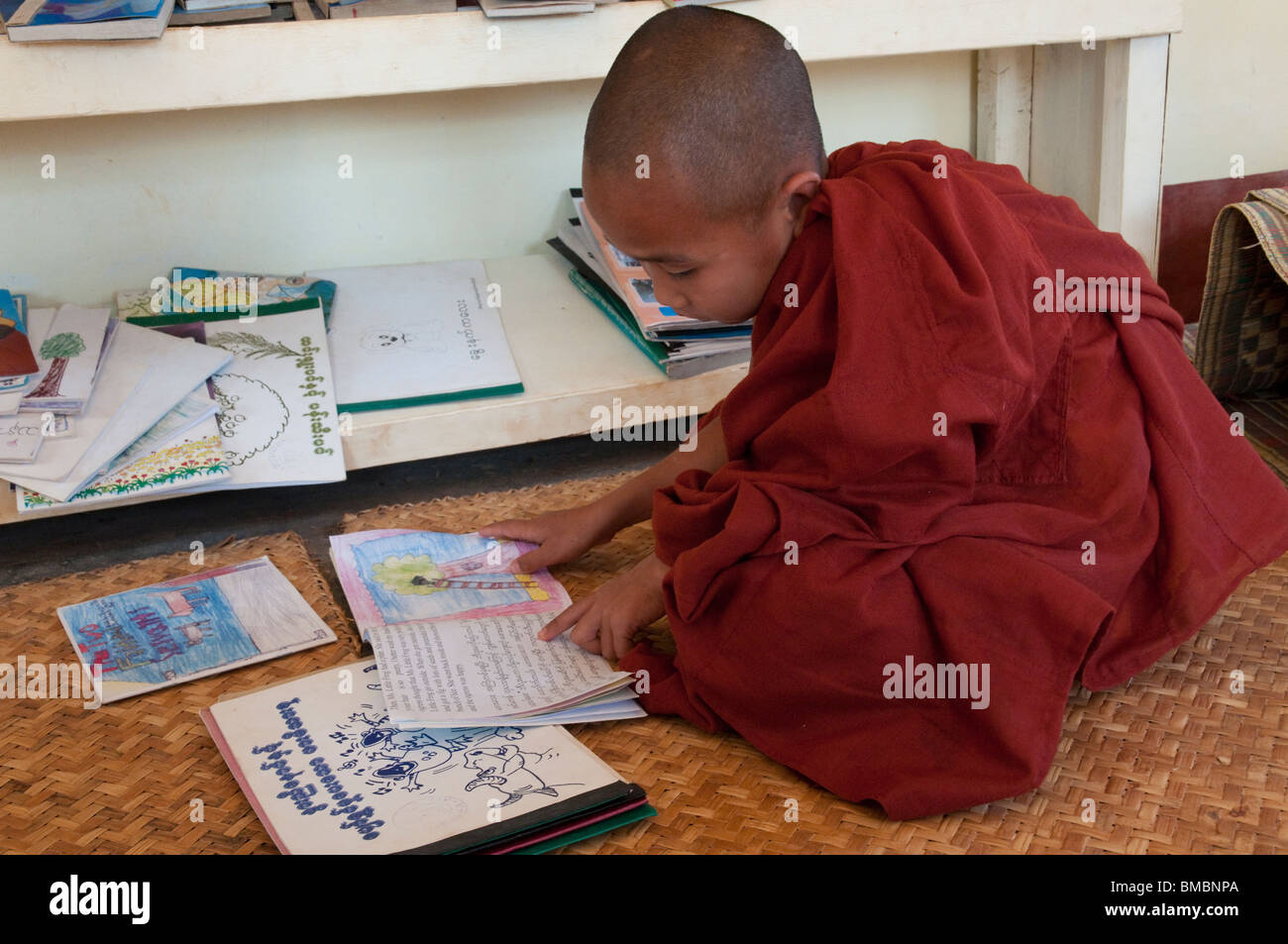 Myanmar. Burma. Shan State. Thit La village library Stock Photo - Alamy