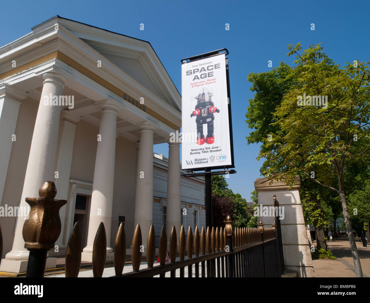 Leicester new walk museum hi-res stock photography and images - Alamy
