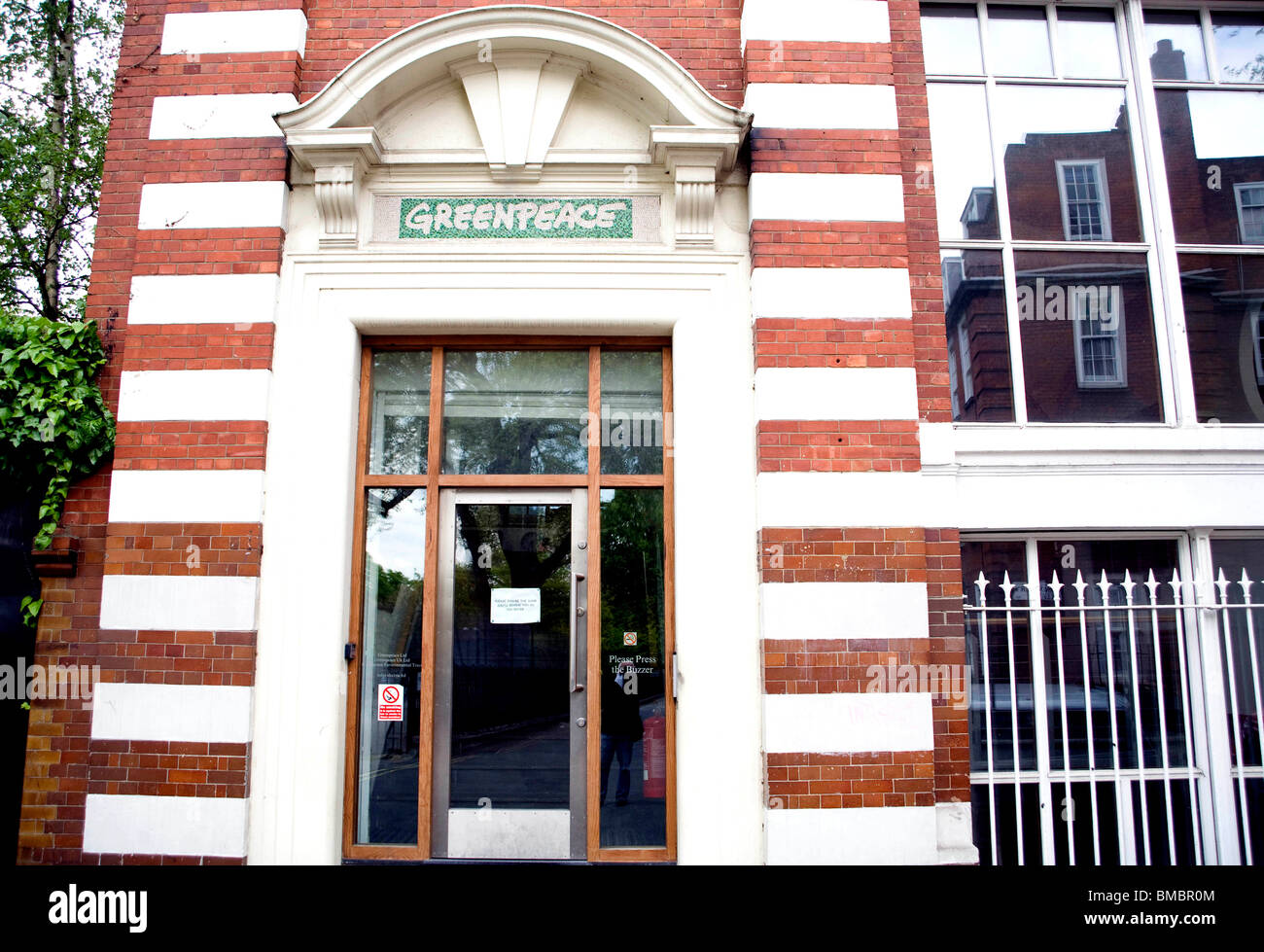 Greenpeace headquarters in Islington, London Stock Photo - Alamy