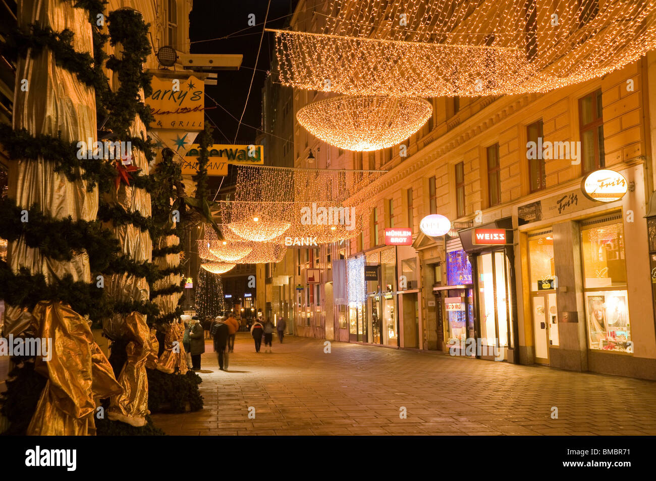 Wien, Innenstadt, Weihnachtsschmuck - Vienna, Christmas Decoration in ...