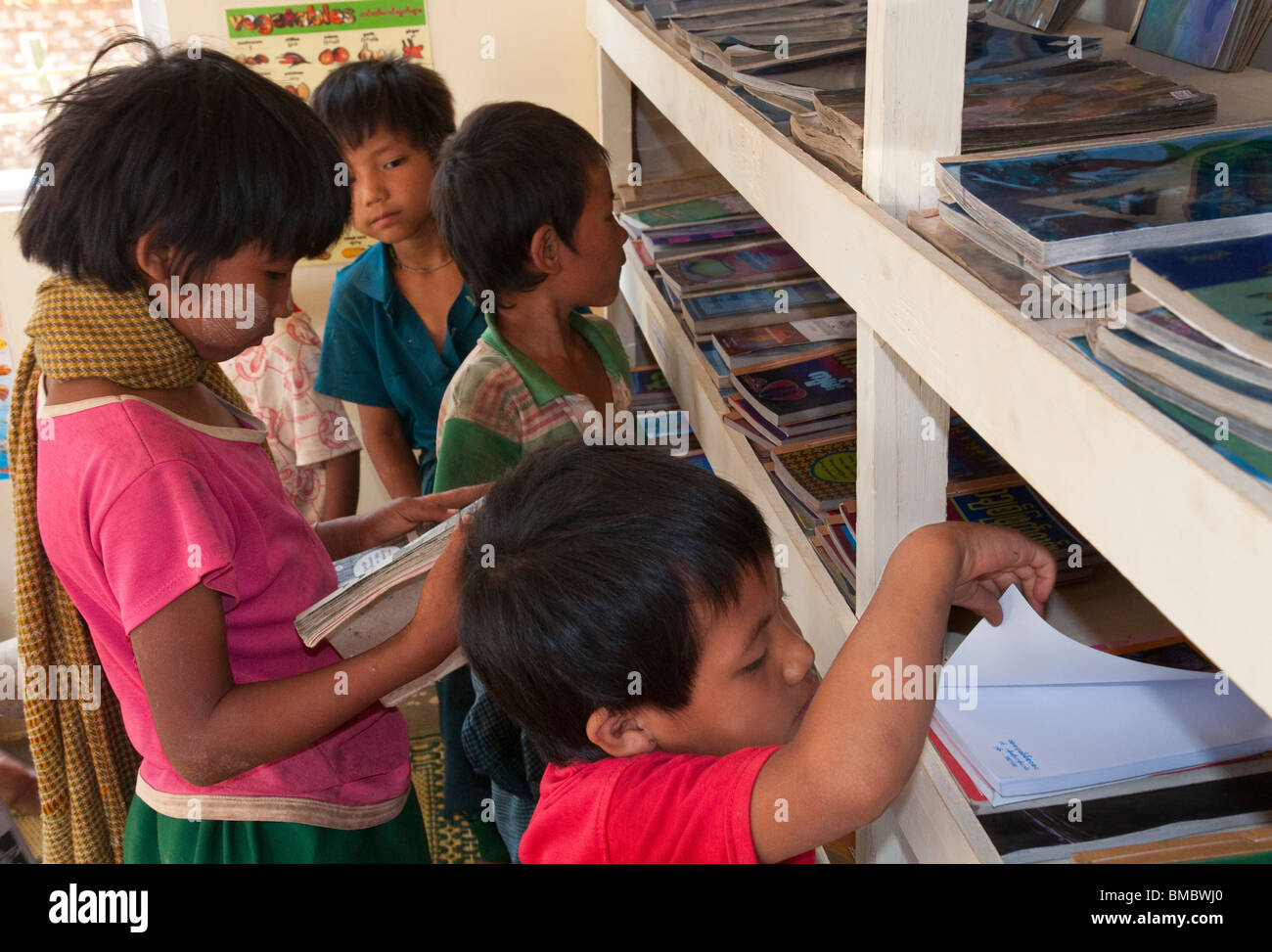 Burma library hi-res stock photography and images - Alamy