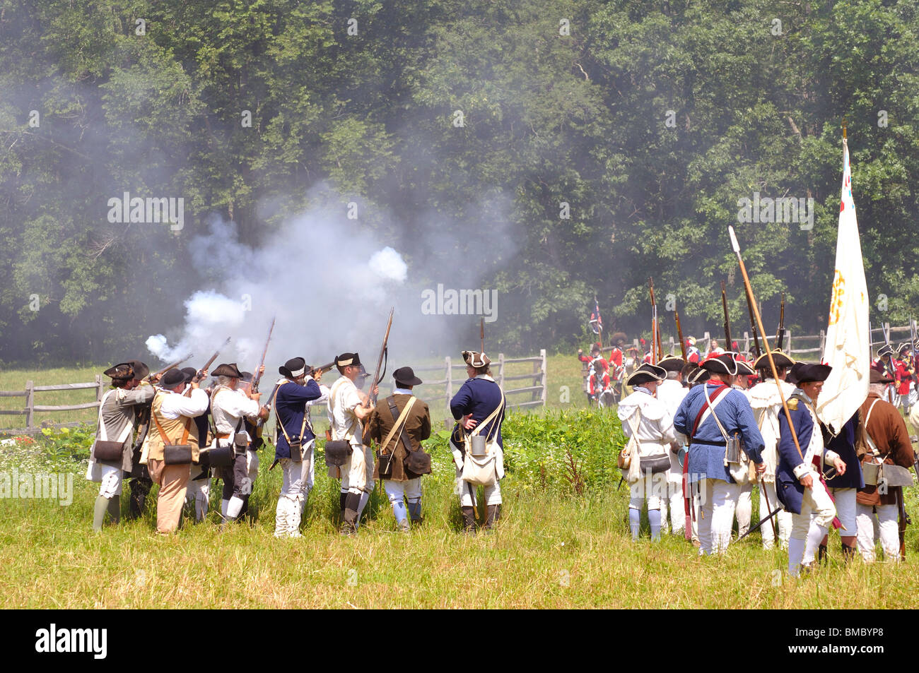 Revolutionary war uniforms hi-res stock photography and images - Alamy