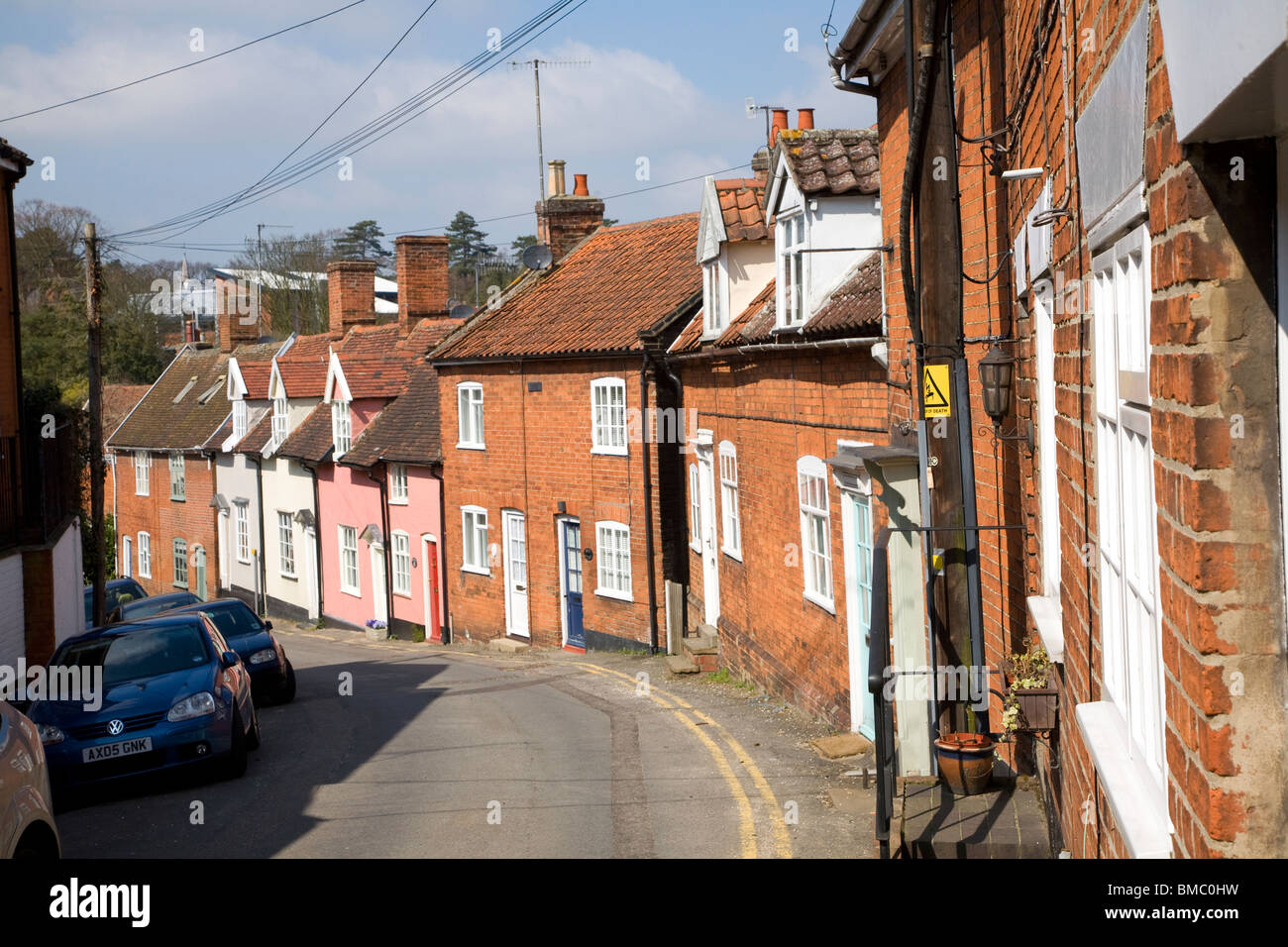 Terraced cottages hi-res stock photography and images - Alamy