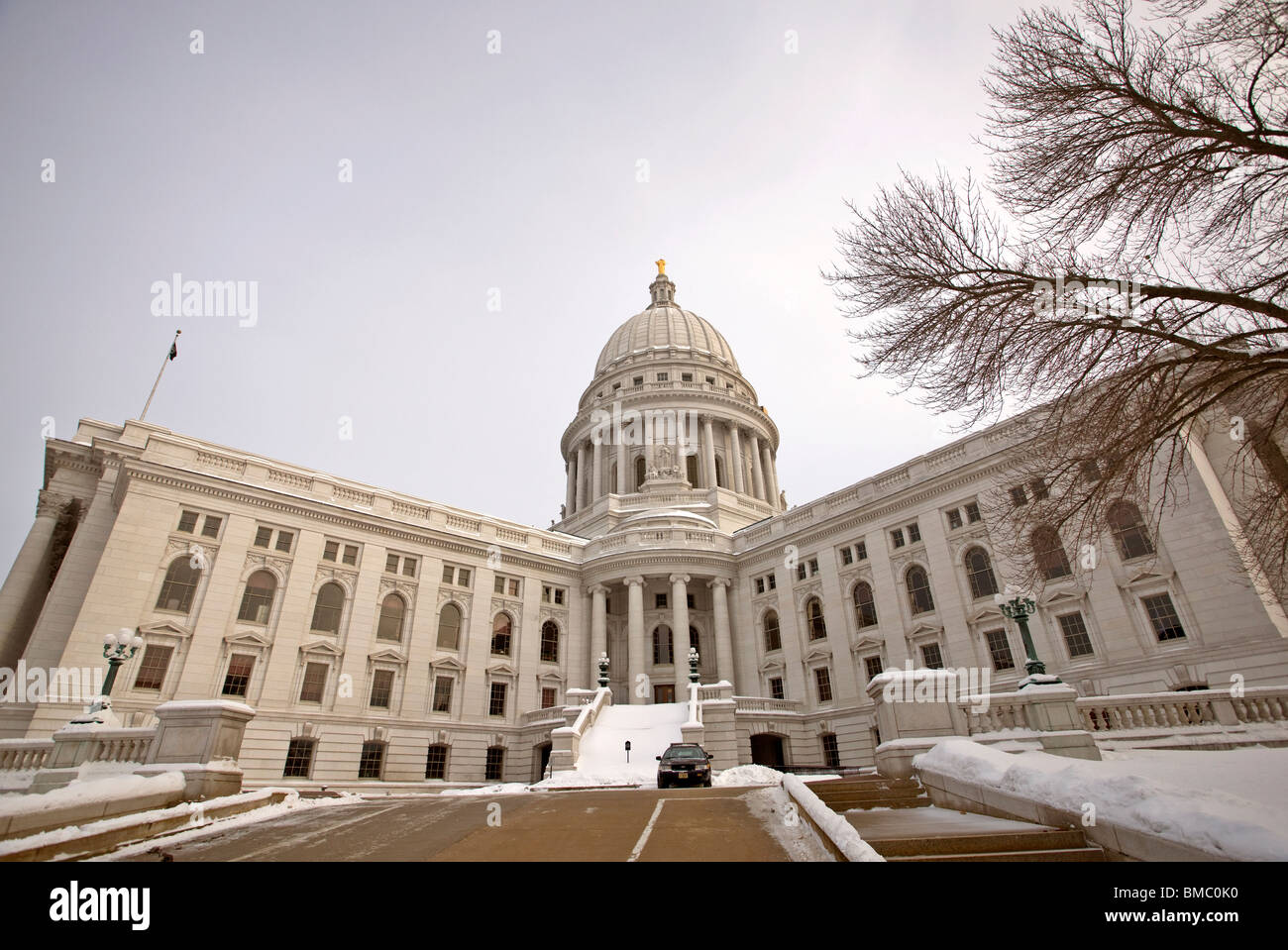 Wisconsin state capitol building hi-res stock photography and images ...