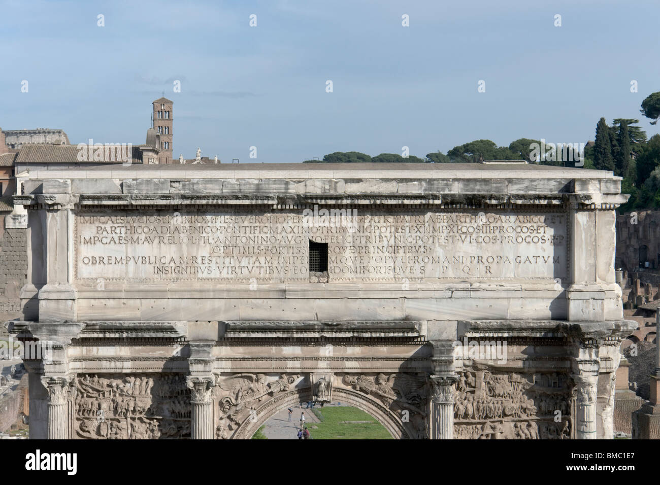 Rome, Italy. The attic of the Arch of Septimius Severus Stock Photo - Alamy