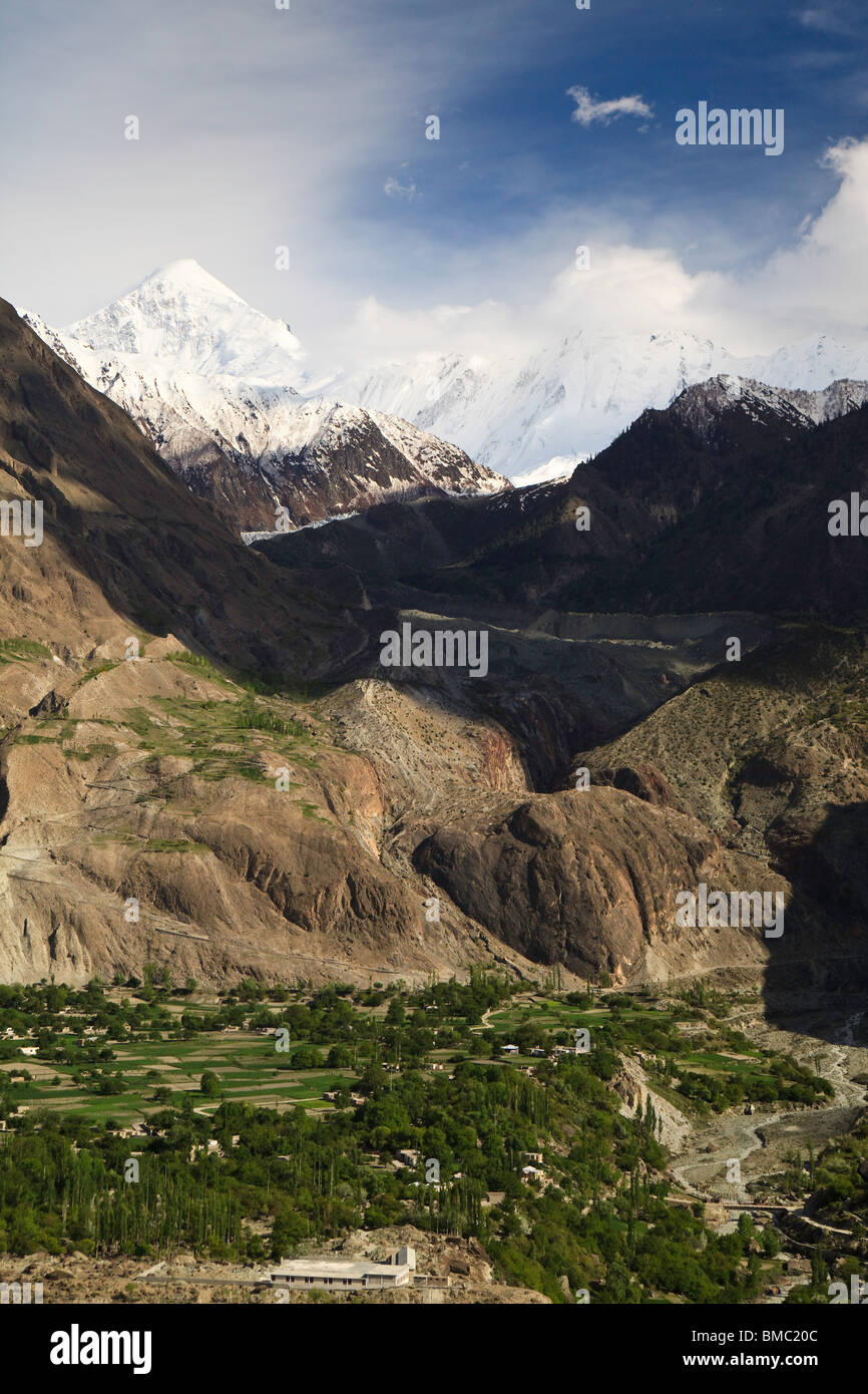 A view of Mount Rakaposhi from across the Nagar Valley, Hunza, Pakistan ...