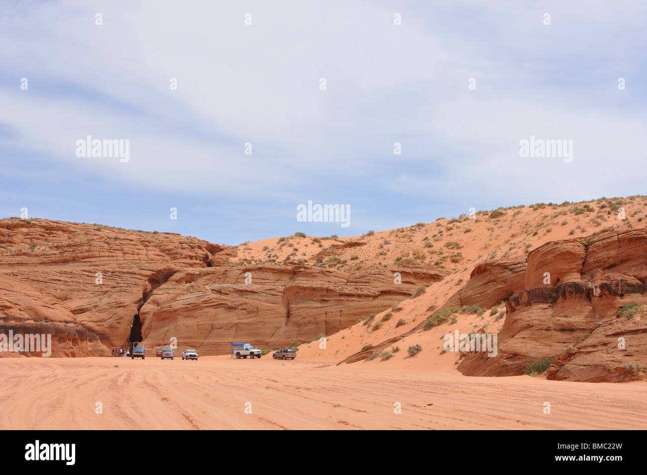 Desert rock rocks sand hi-res stock photography and images - Alamy
