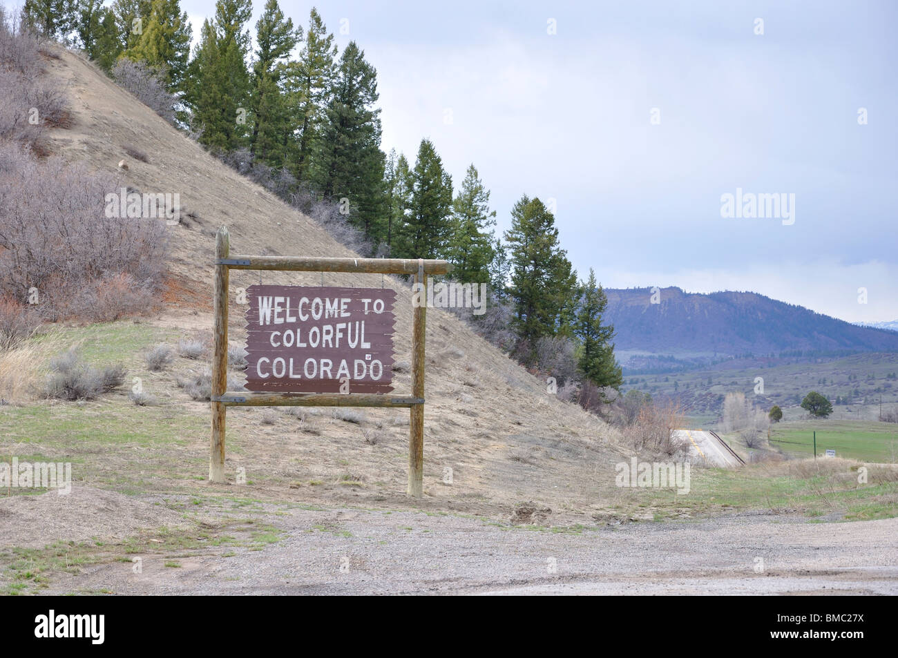 'Welcome to Colorado' road sign, CO, USA Stock Photo - Alamy