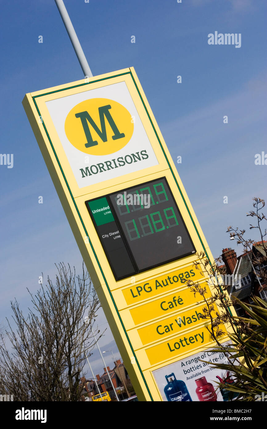 Petrol station logos hi-res stock photography and images - Alamy
