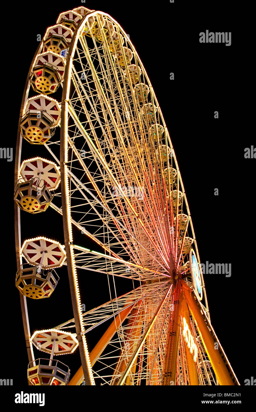 Night ferris wheel carnival hi-res stock photography and images - Alamy