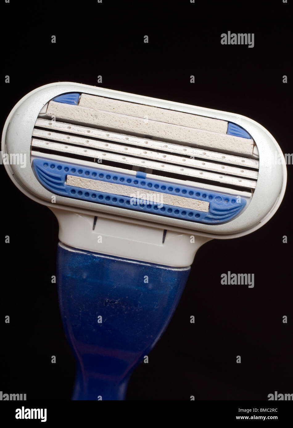 Razor blade hi-res stock photography and images - Alamy