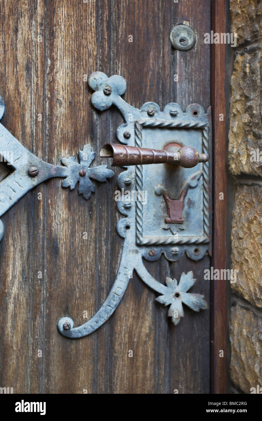 Medieval door lock hi-res stock photography and images - Alamy