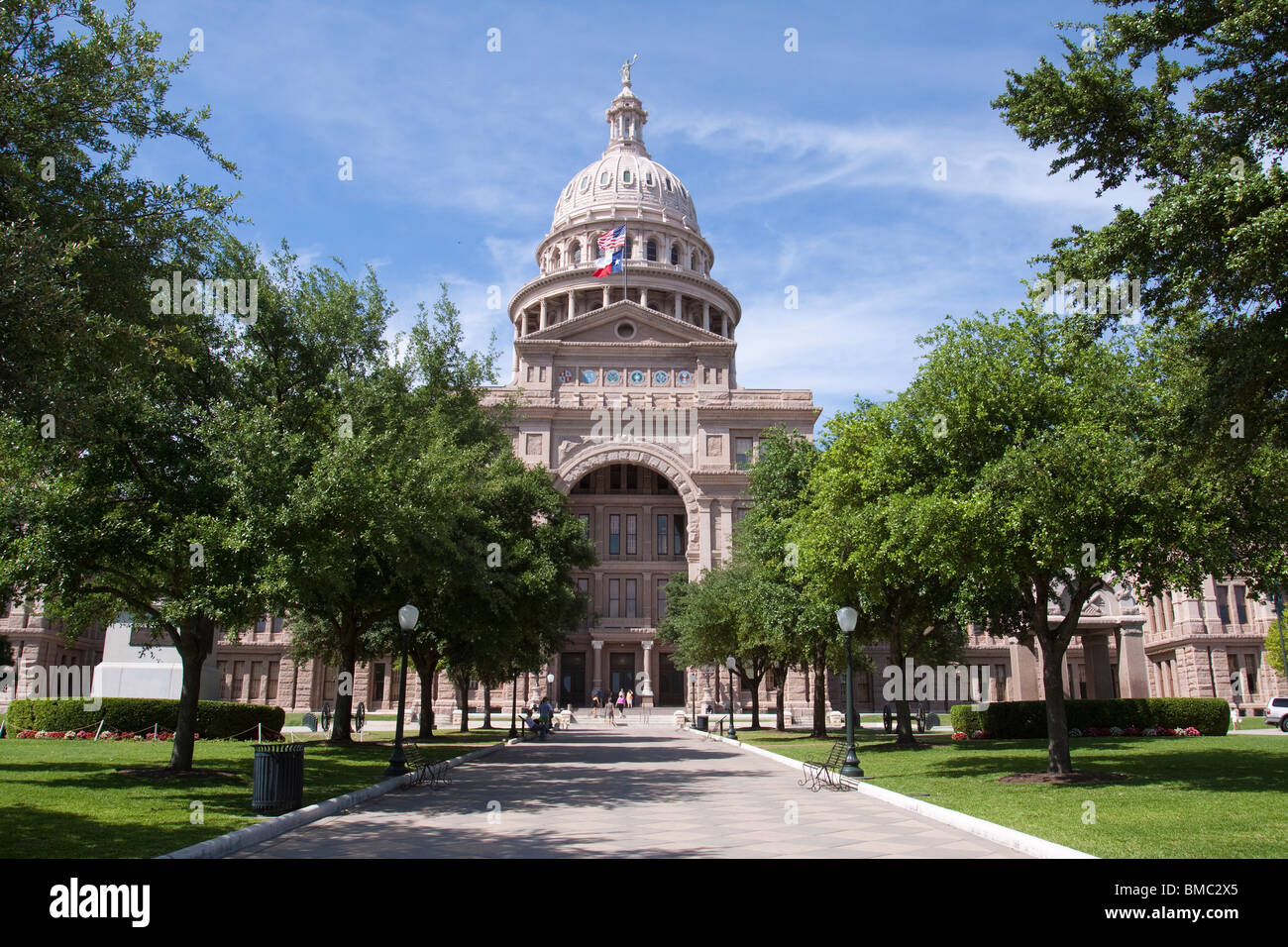 Front entrance of Texas state capitol building or statehouse in Austin ...