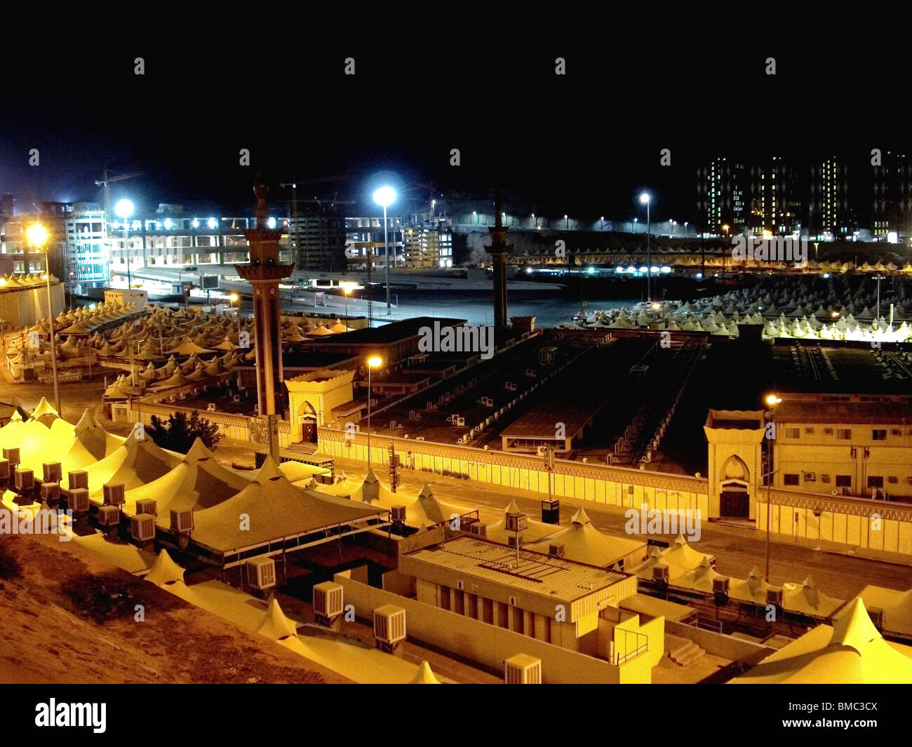 mosque in a city, Al-Haram Mosque, Mecca, Saudi Arabia Stock Photo - Alamy