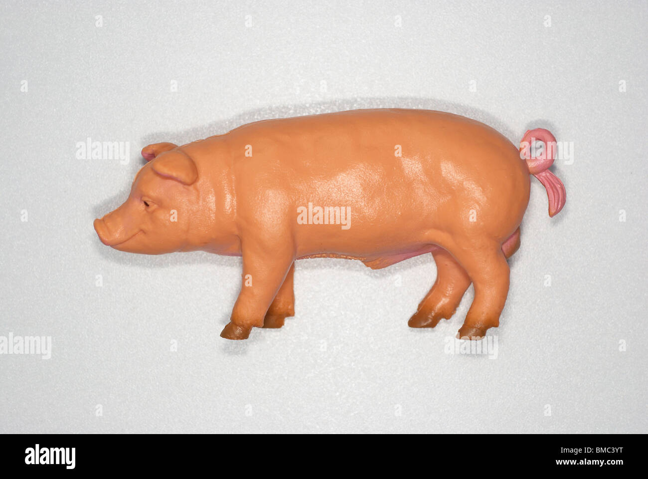 Plastic pigs hi-res stock photography and images - Alamy