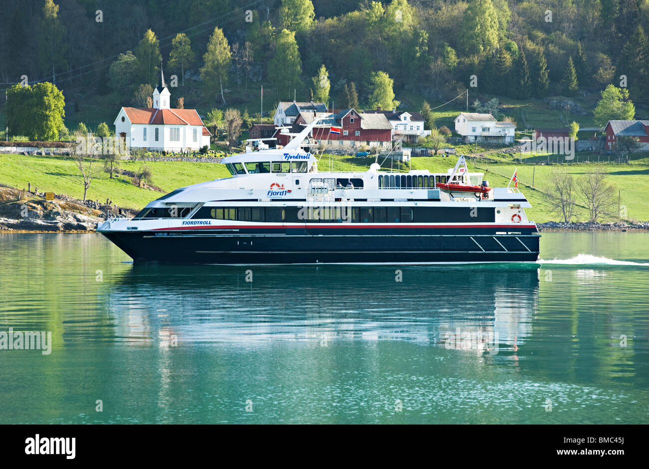 Fast passenger ferry hi-res stock photography and images - Alamy