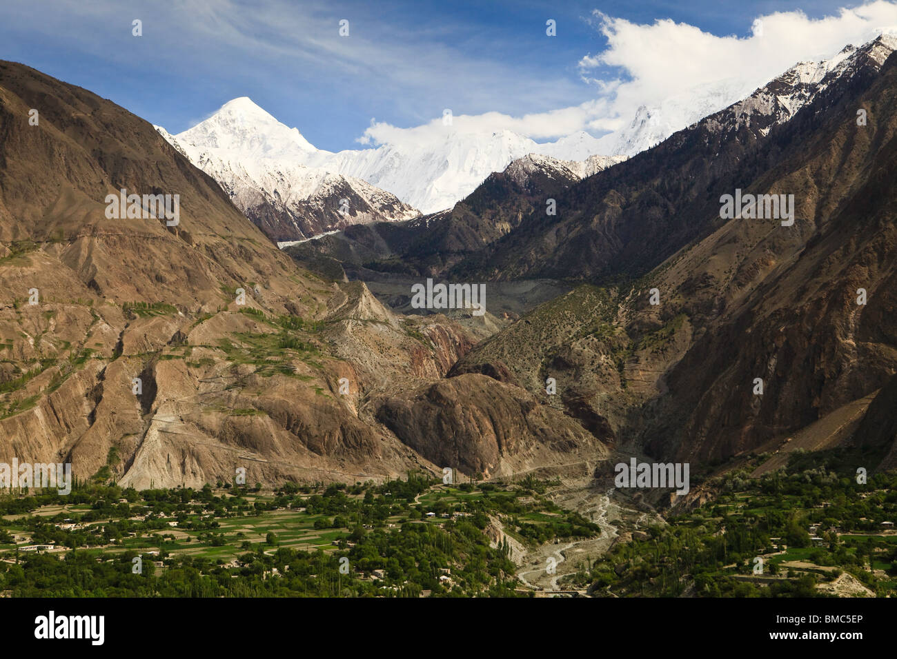 A view of Mount Rakaposhi from across the Nagar Valley, Hunza, Pakistan ...