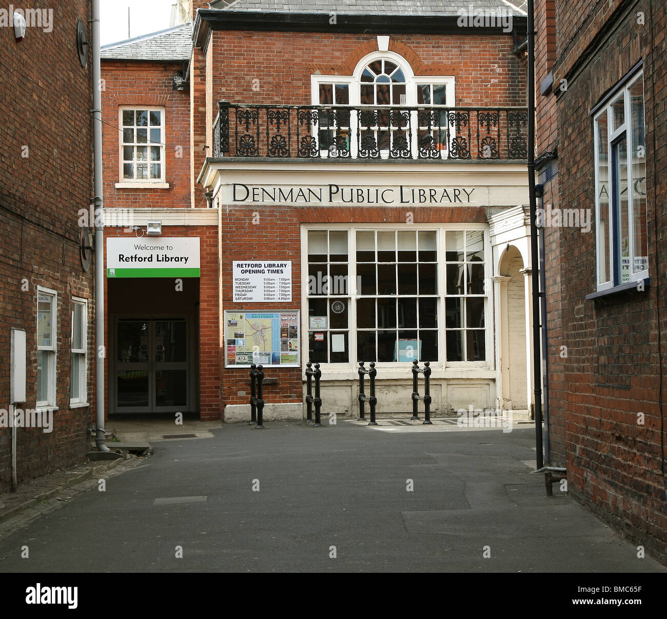 Retford town centre, nottinghamshire hi-res stock photography and ...