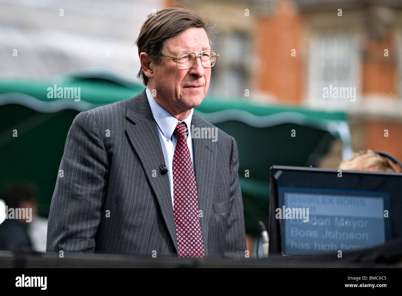 Teleprompter hi-res stock photography and images - Alamy