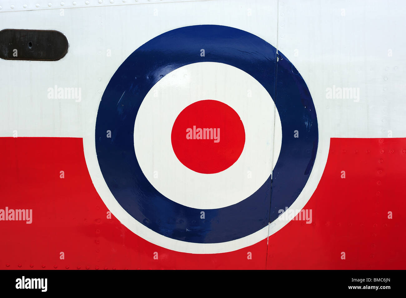 Raf roundel hi-res stock photography and images - Alamy