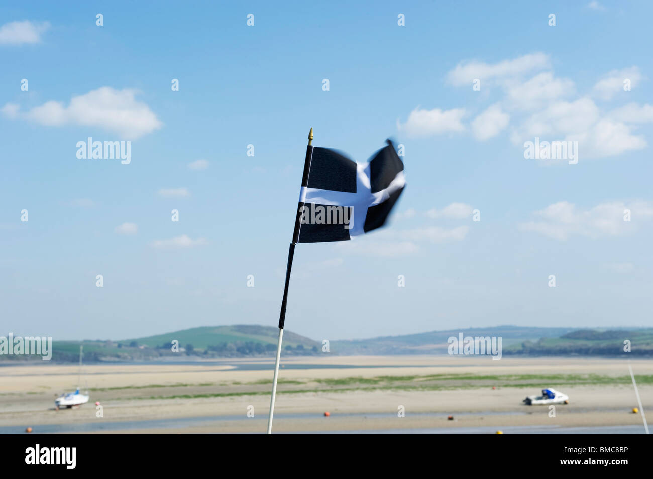 Cornish flag hi-res stock photography and images - Alamy