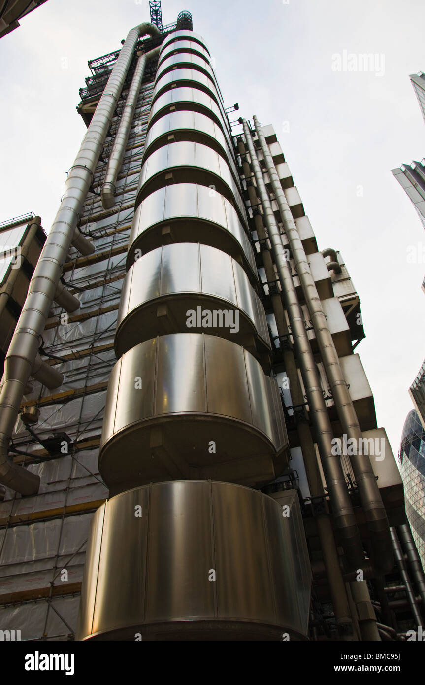 City of London Office Buildings and Architecture. View of the Lloyds ...