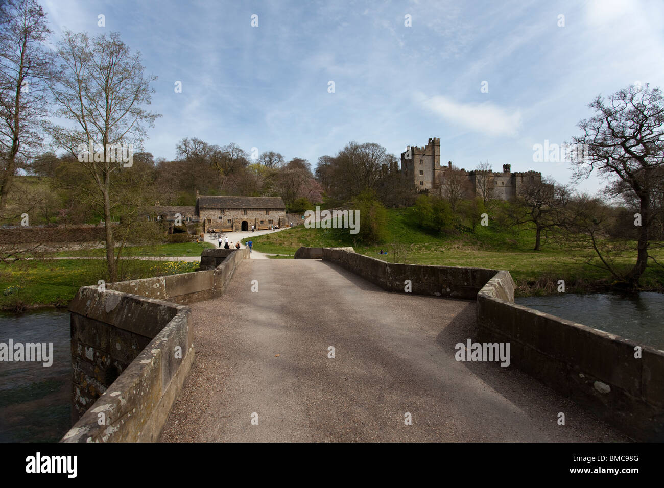 Medieval Manor house Haddon Hall and gardens near Bakewell Derbyshire ...