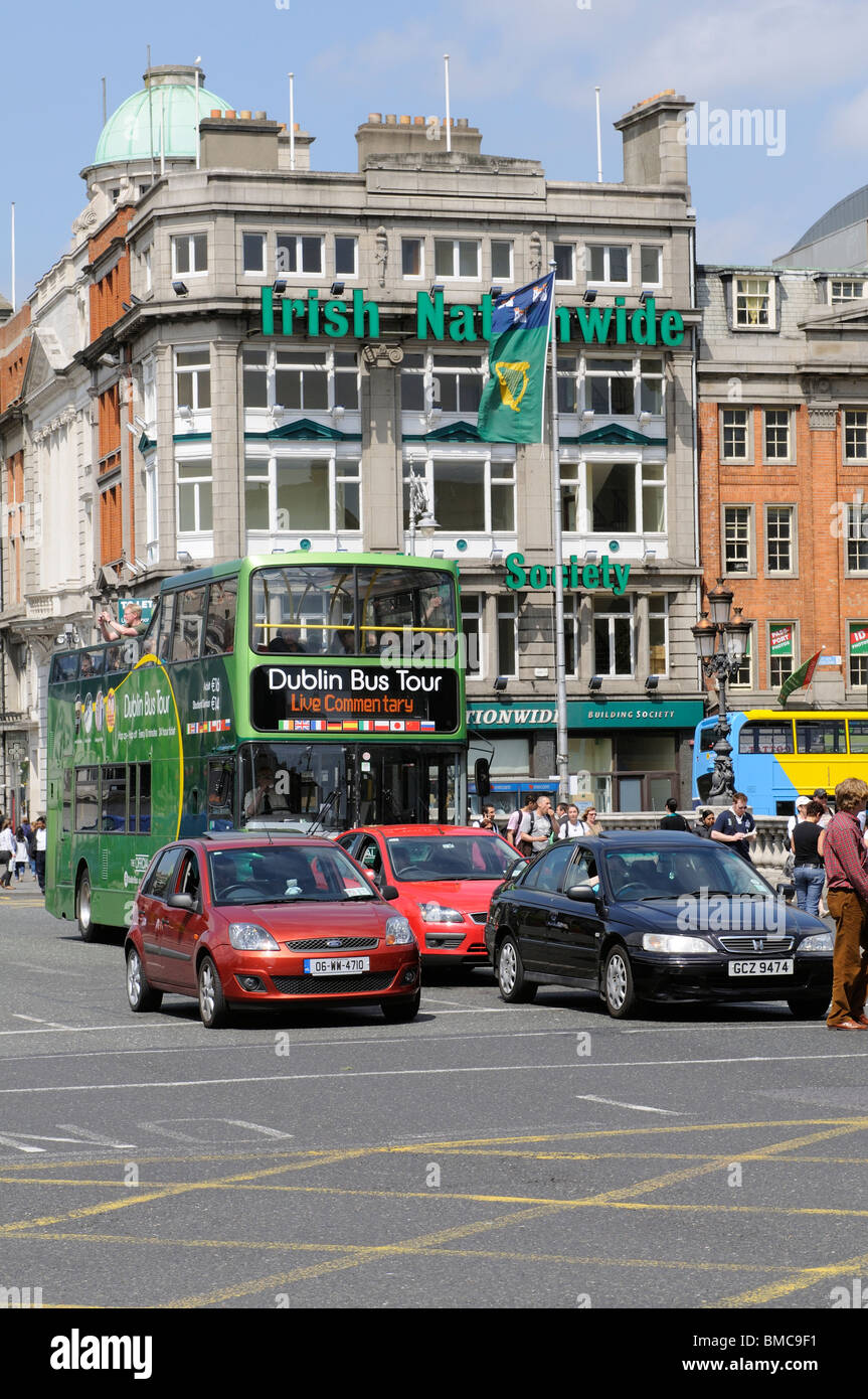 Buses in dublin hi-res stock photography and images - Alamy