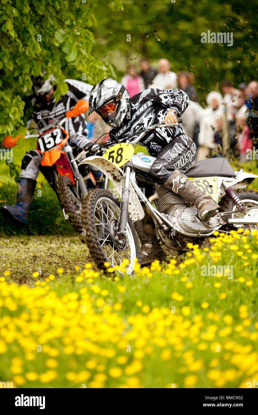 Race motorbikes hi-res stock photography and images - Alamy
