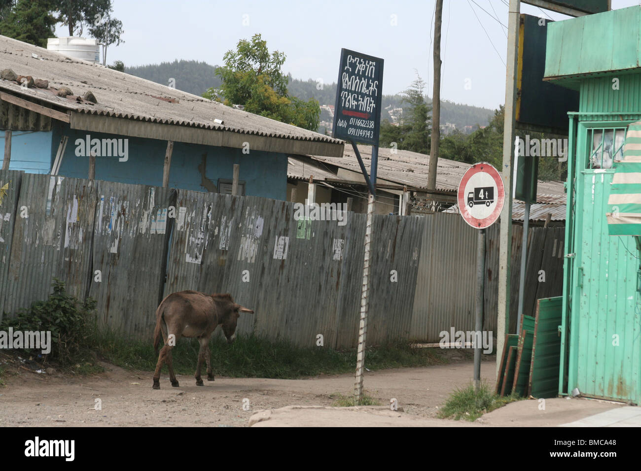 Street of addis ababa hi-res stock photography and images - Alamy