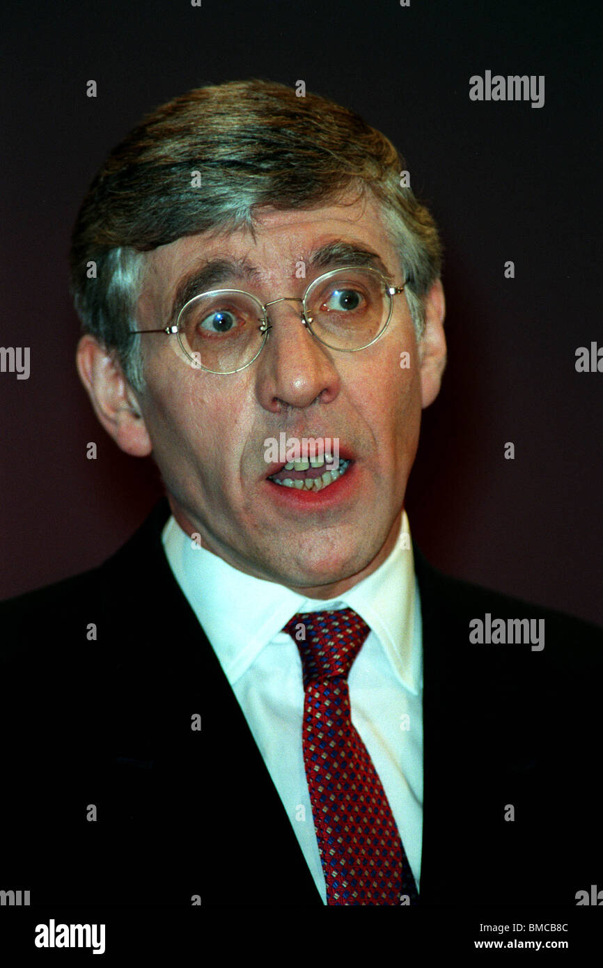 JACK STRAW MP HOME SECRETARY 12 October 1998 Stock Photo - Alamy
