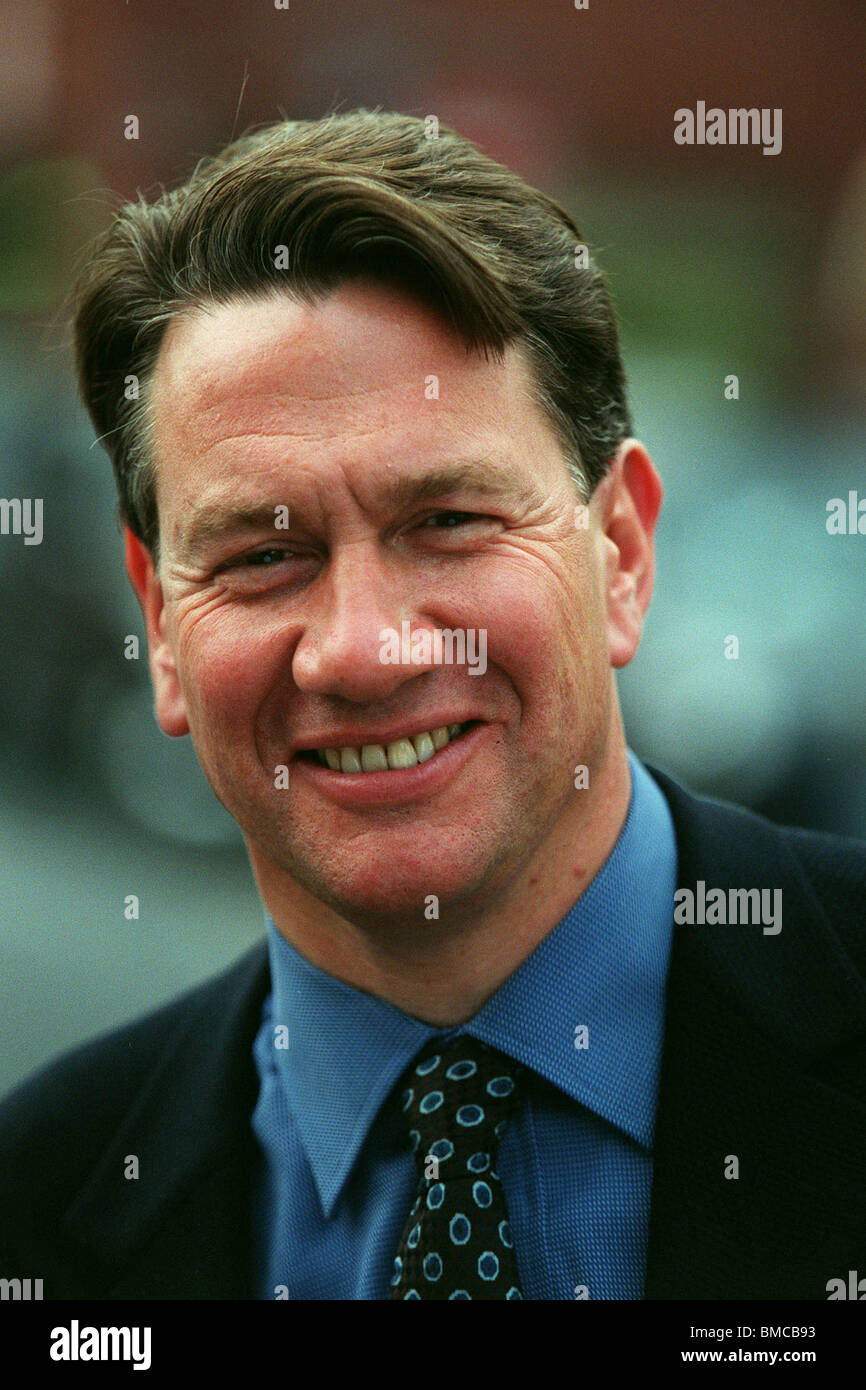 Michael portillo hi-res stock photography and images - Alamy