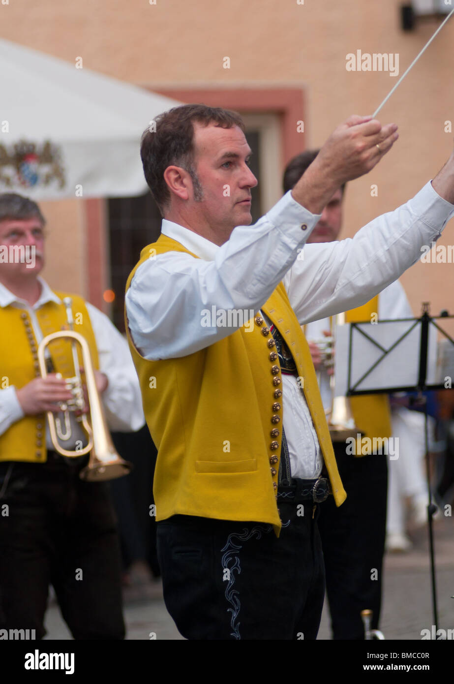 German traditional music hi-res stock photography and images - Alamy