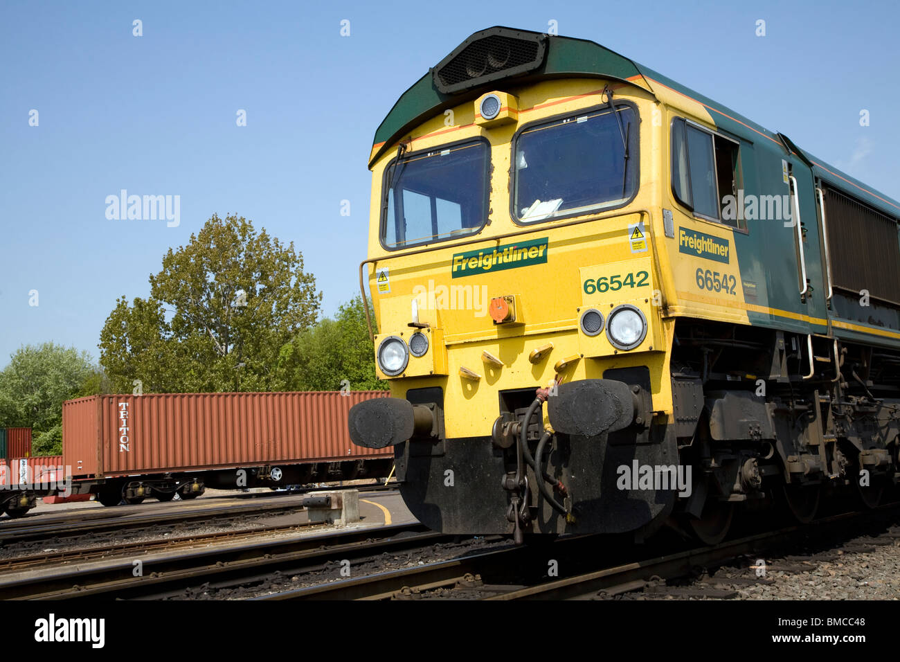 Freightliner train hi-res stock photography and images - Alamy
