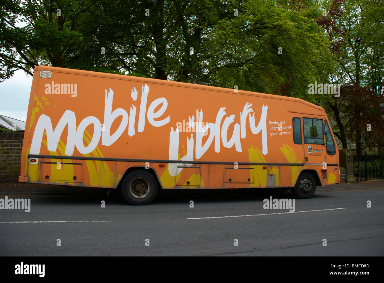 Mobile library vehicle hi-res stock photography and images - Alamy