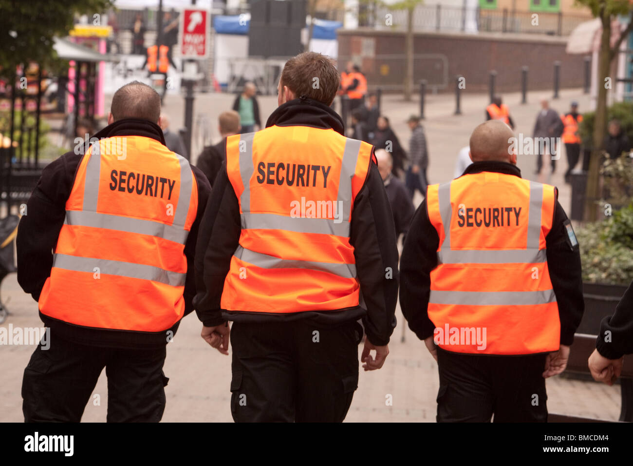 Security personnel hi-res stock photography and images - Alamy