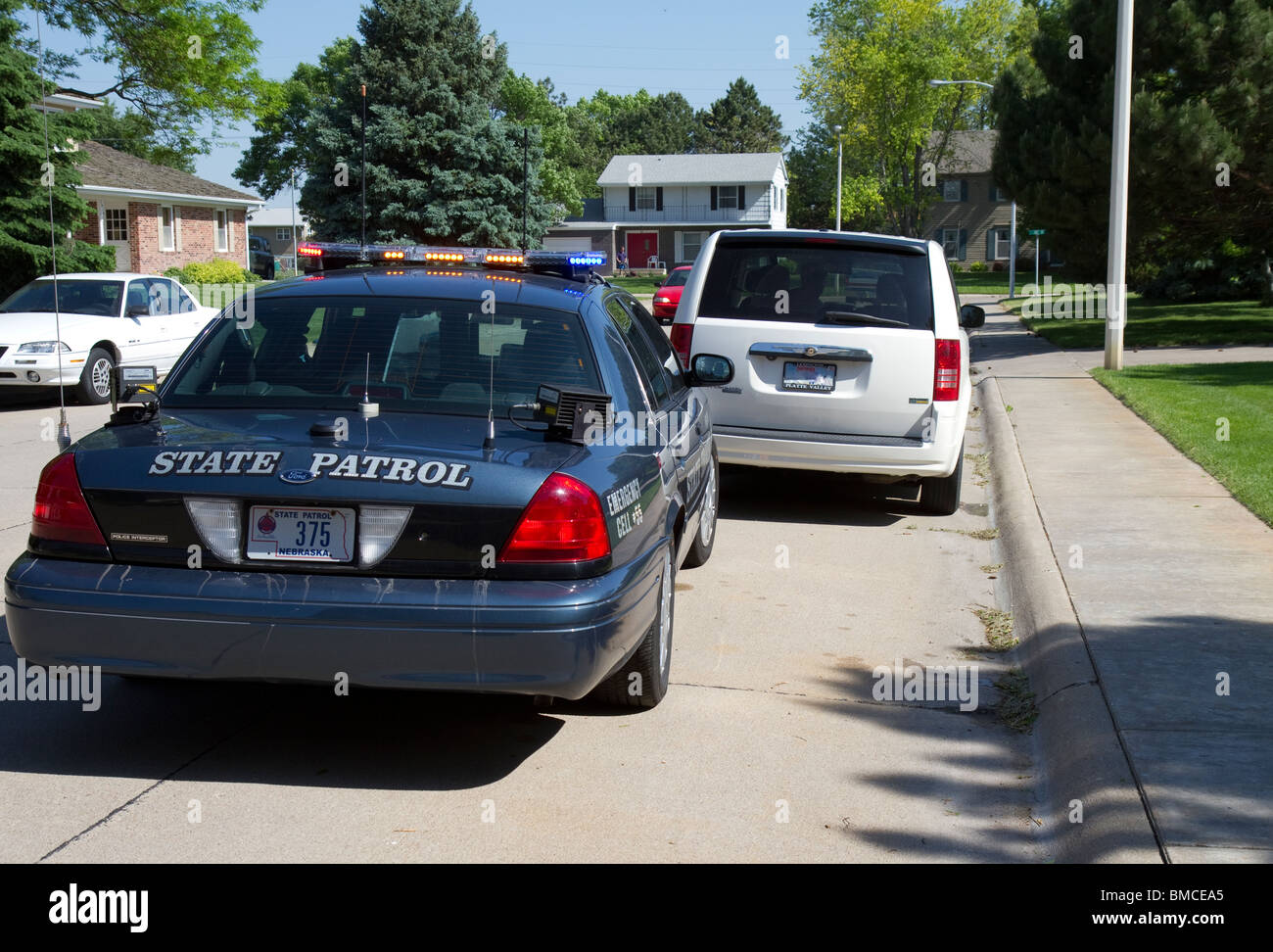 Traffic stop, Using a License Plate Reader, LPR, the Troopers can get ...