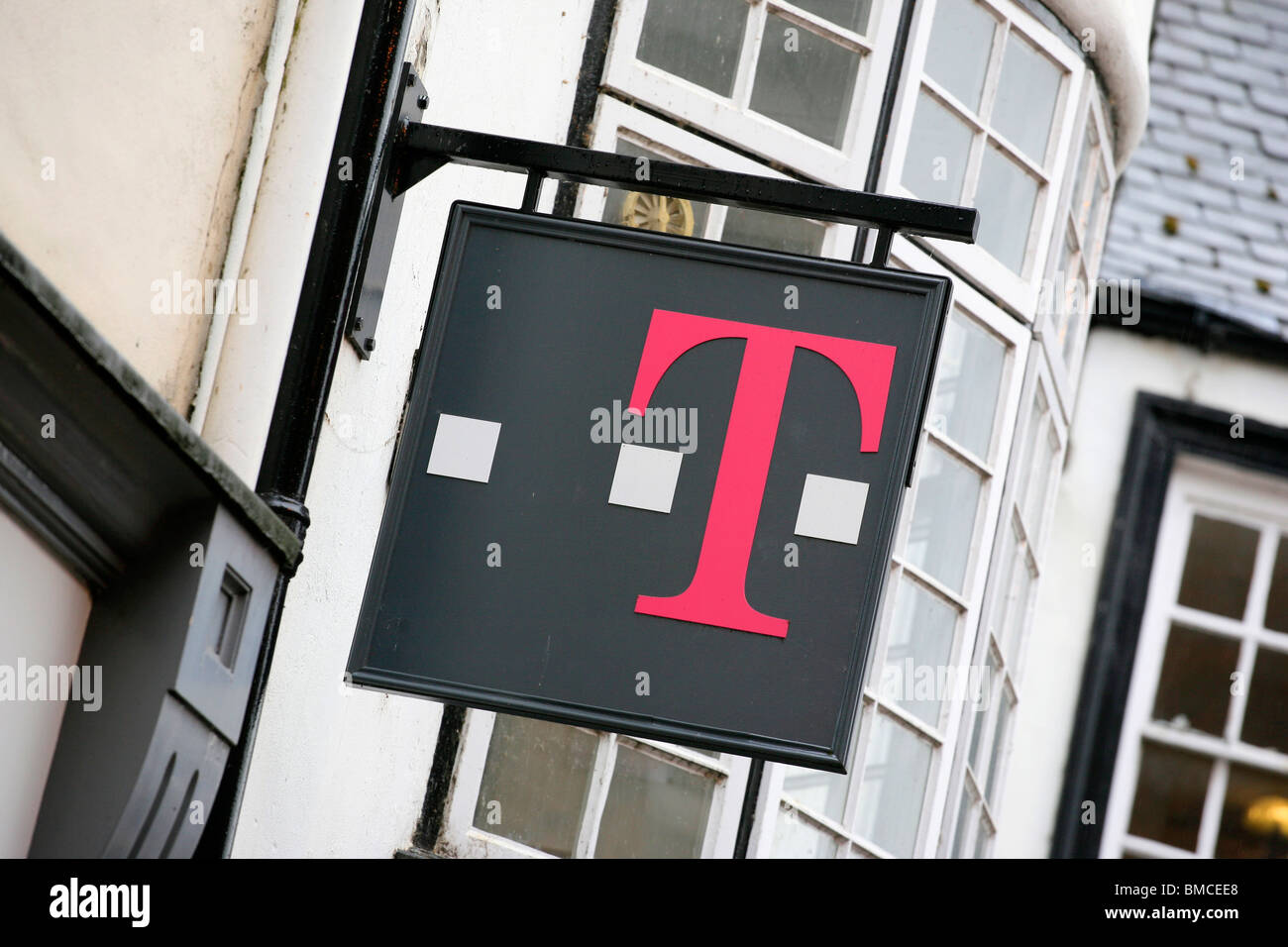T mobile hi-res stock photography and images - Alamy