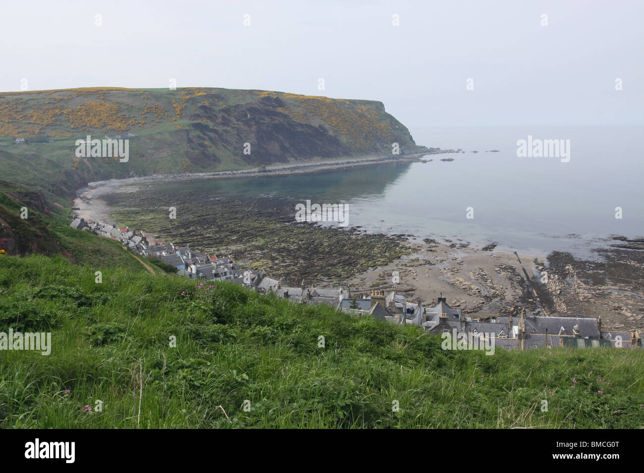 Gamrie bay scotland hi-res stock photography and images - Alamy