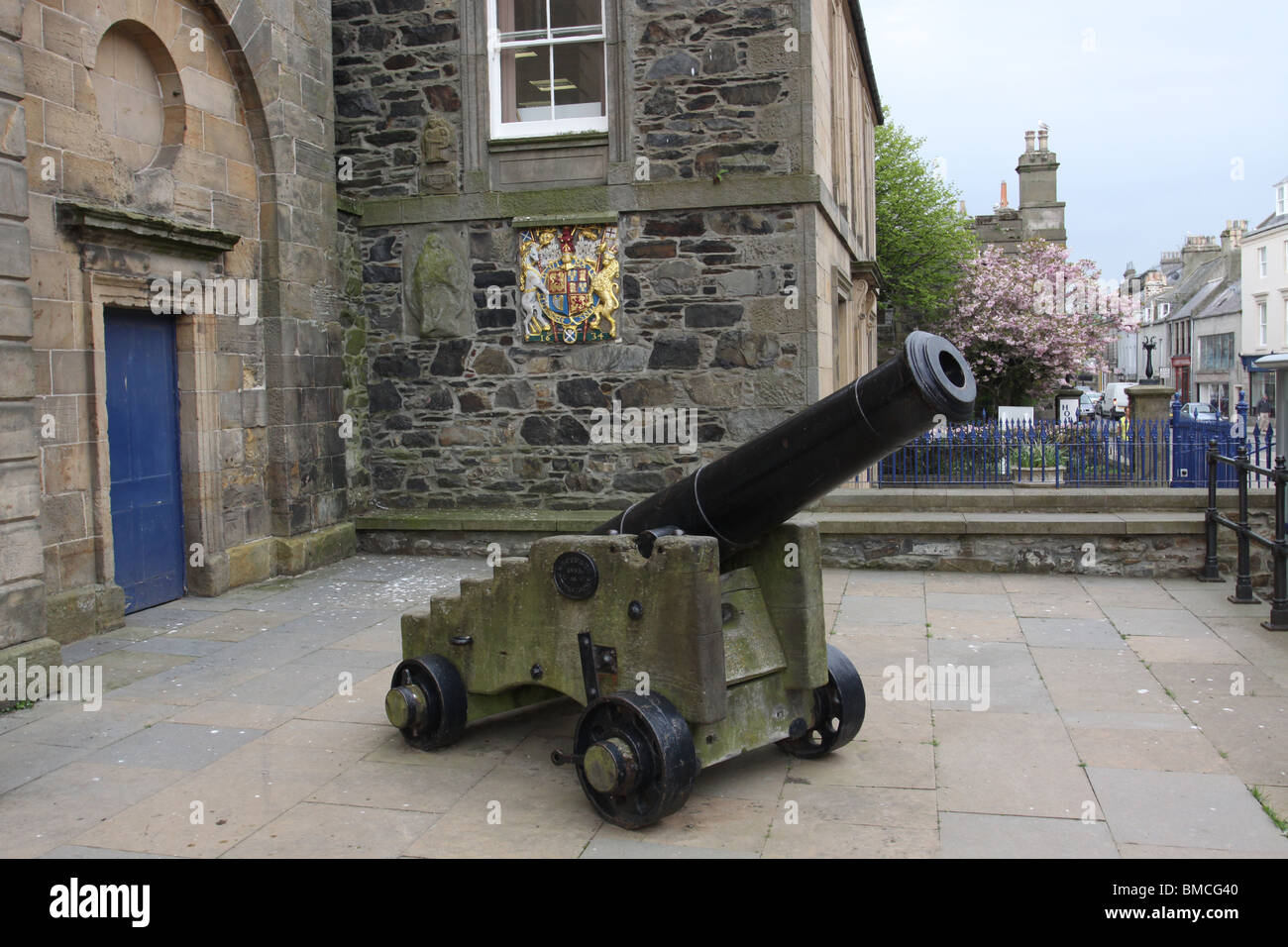 cannon on the streets of Banff Scotland May 2010 Stock Photo - Alamy
