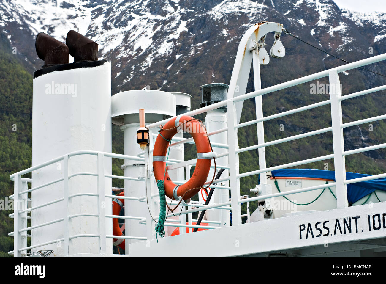 Car ferry transport hi-res stock photography and images - Alamy