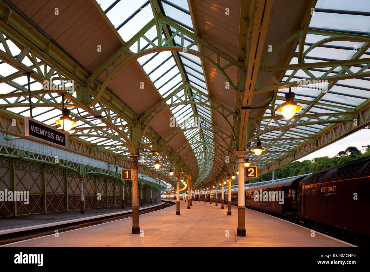 Flying Scotsman visit to Wemyss Bay station Stock Photo - Alamy