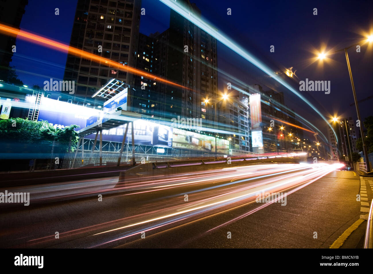 traffic in downtown in hong kong Stock Photo - Alamy