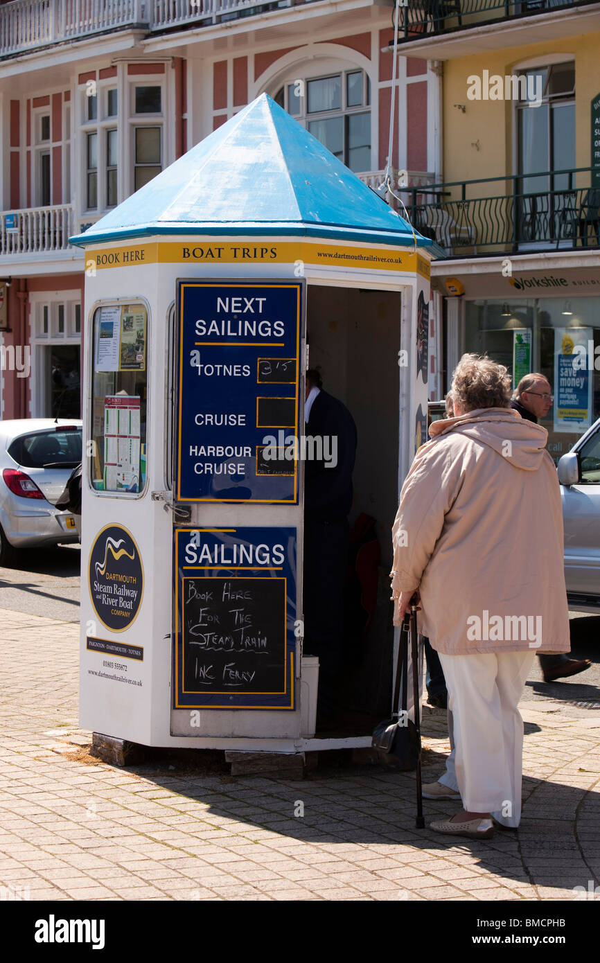 Riverside ticket booth hi-res stock photography and images - Alamy