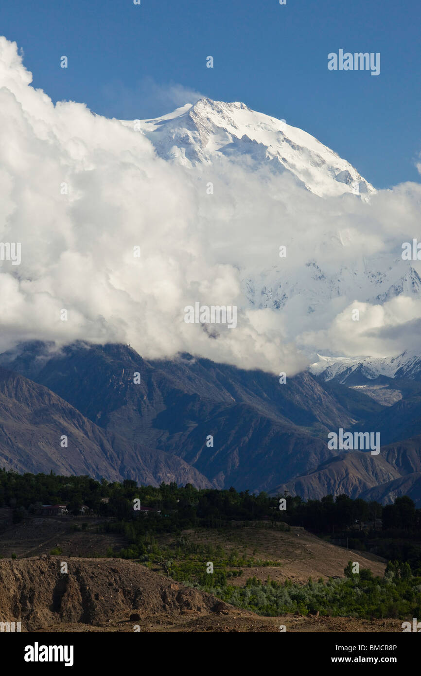 A view of the summit of Nanga Parbat near Gilgit, Pakistan Stock Photo ...