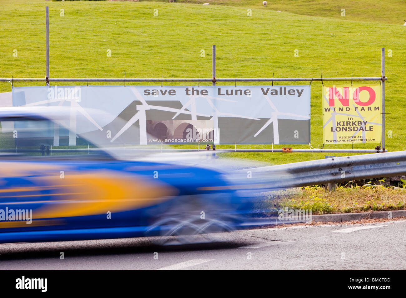 Car wind farm hi-res stock photography and images - Alamy