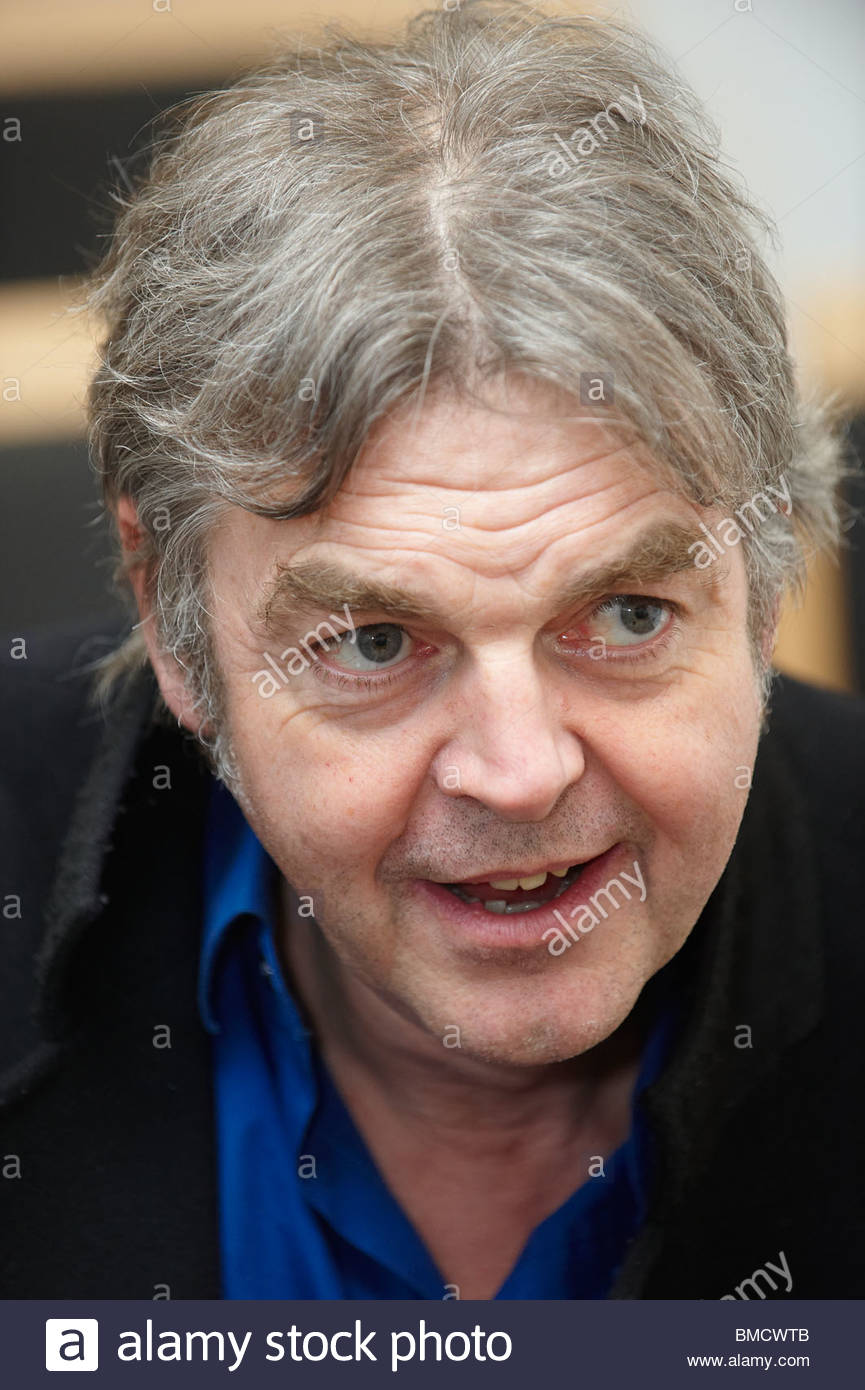 Portrait Magazines High Resolution Stock Photography and Images - Alamy