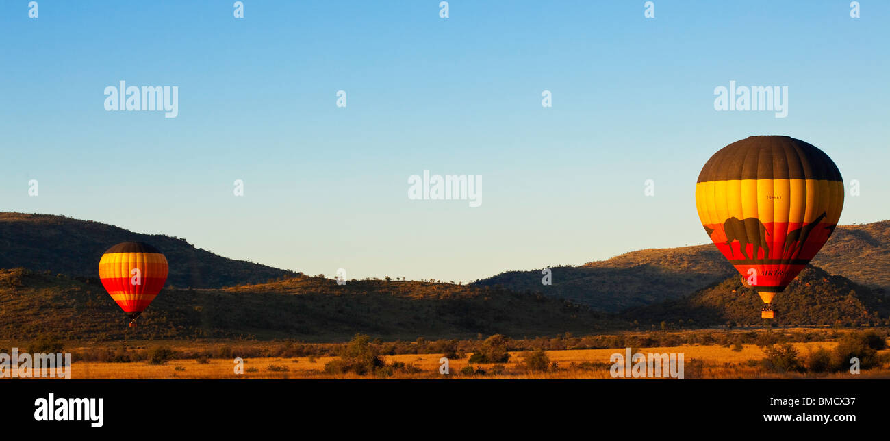 Hot air ballon hi-res stock photography and images - Alamy
