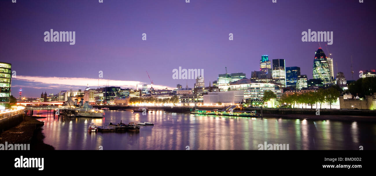 Panoramic of London skyline at dusk Stock Photo - Alamy